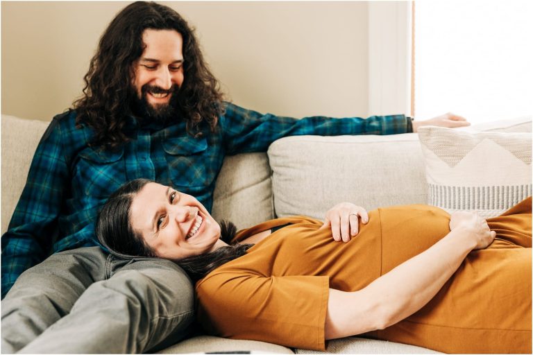 Keriann :: Missoula Montana In-Home Maternity Photos - Kristine Paulsen ...